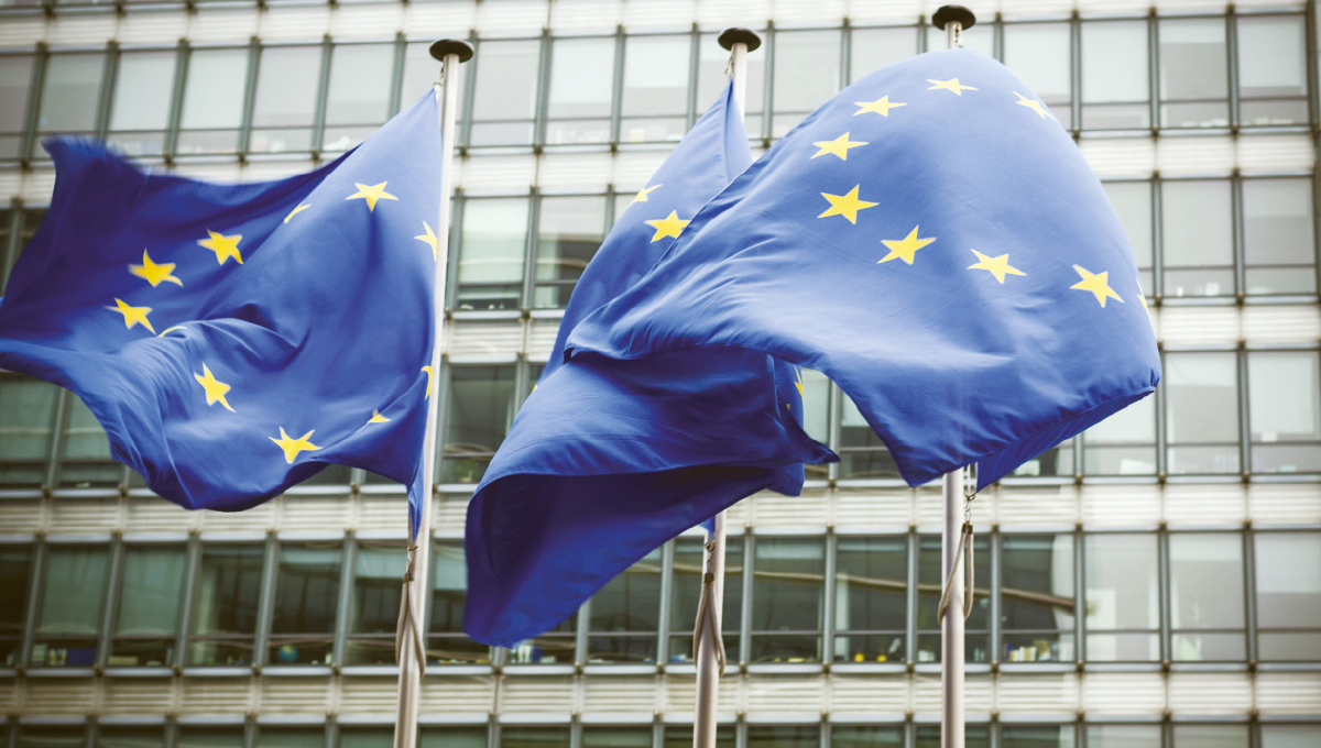 In brief: EIB ponders commitment to Helios fund V